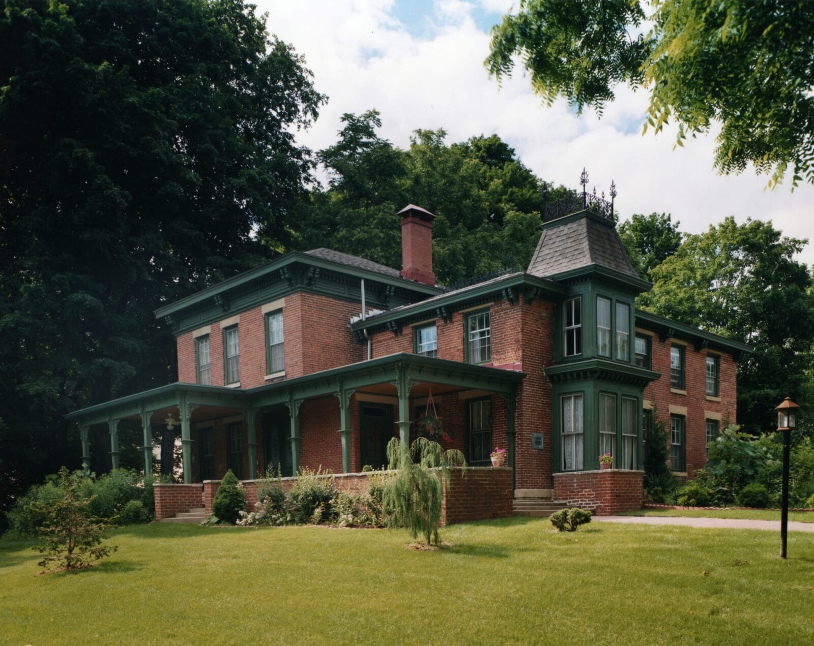 Built to Last: Celebrating 40 Years of TDS Design Build – TDS Construction